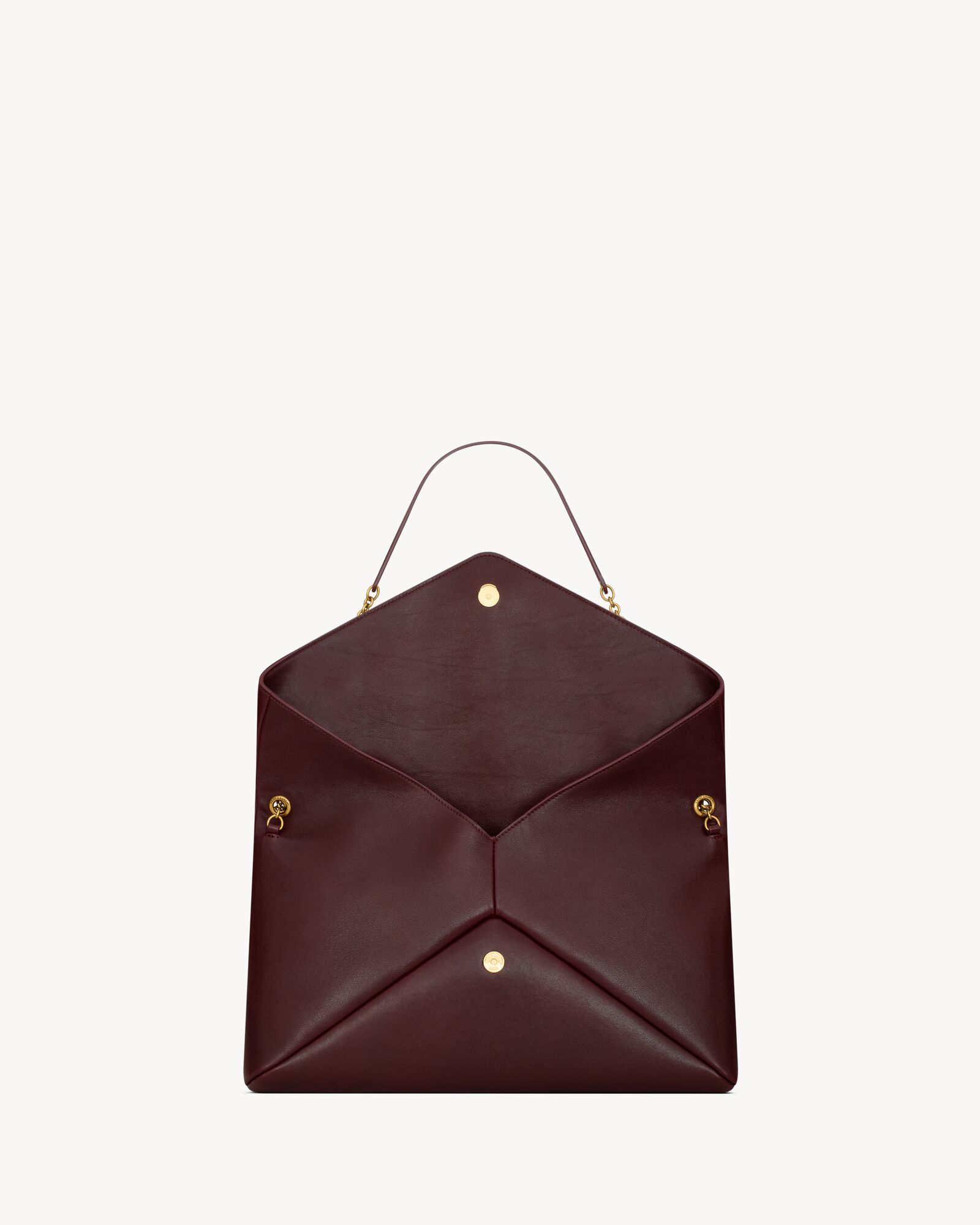 CASSANDRE large pouch on chain in shiny leather in Bordeaux | Saint ...