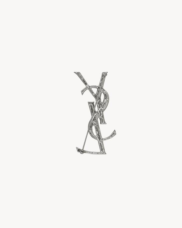 CASSANDRE crocodile brooch in metal | Saint Laurent | YSL US