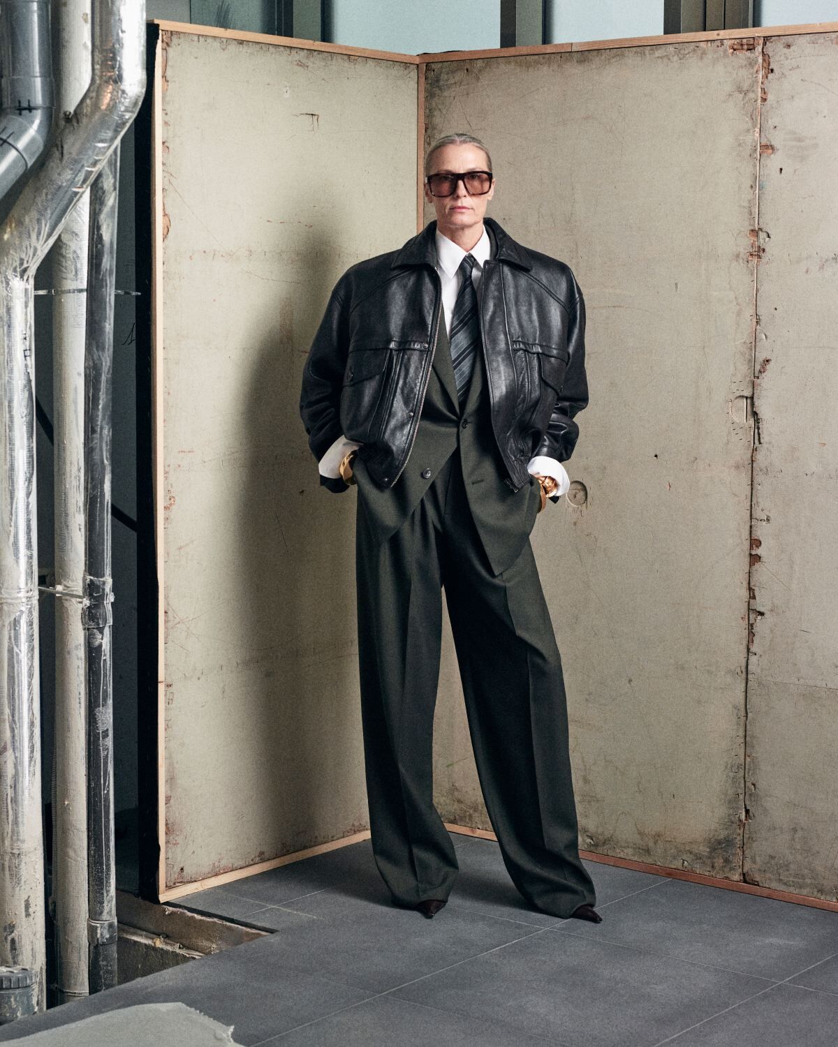 Women's Summer 25 Looks | Saint Laurent | YSL