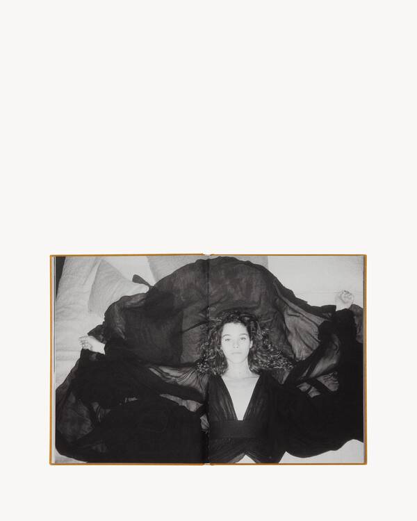 SL EDITIONS: PURIENNE | Saint Laurent | YSL.com