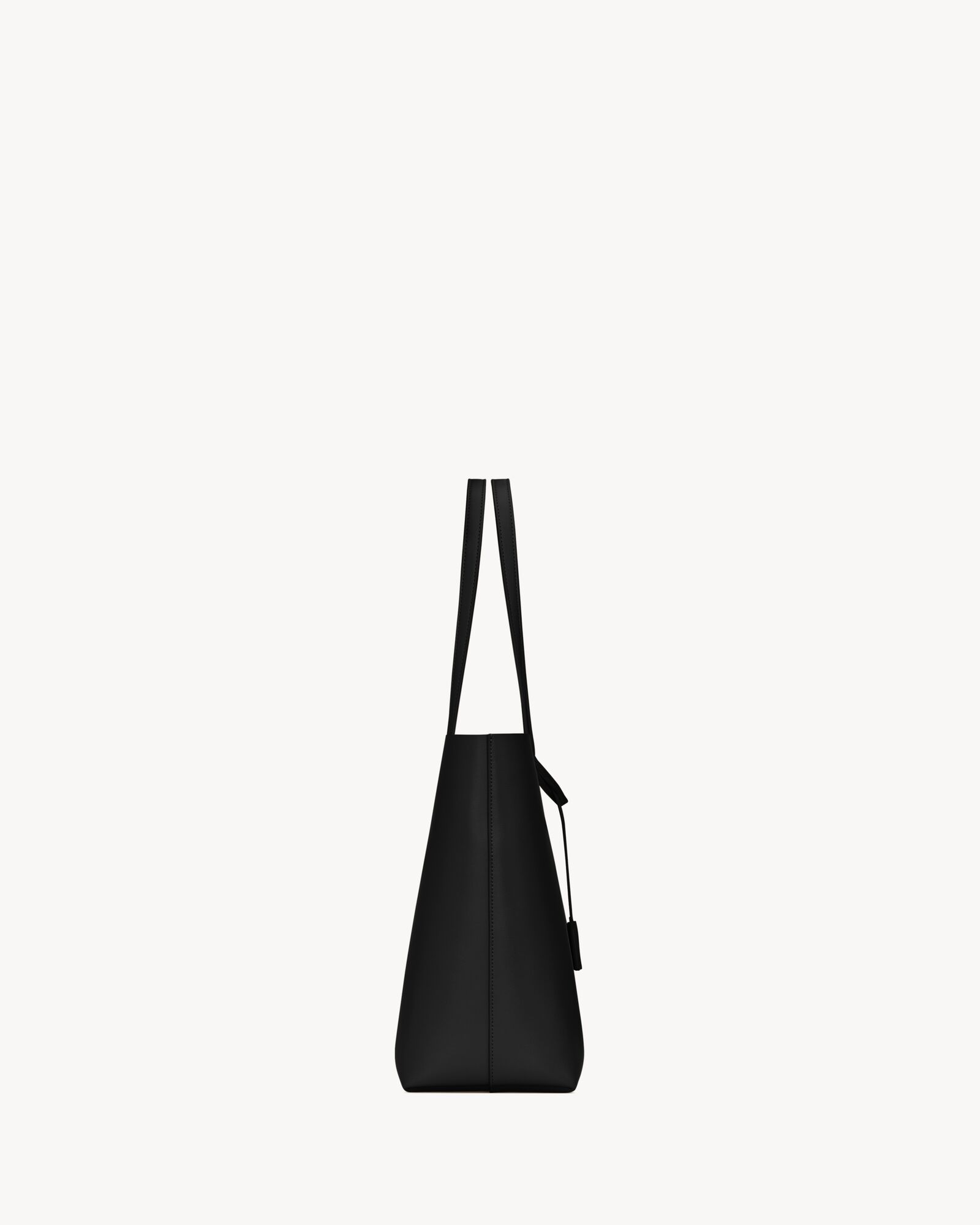 Shopping Saint Laurent in leather in Black | Saint Laurent | YSL EN-US
