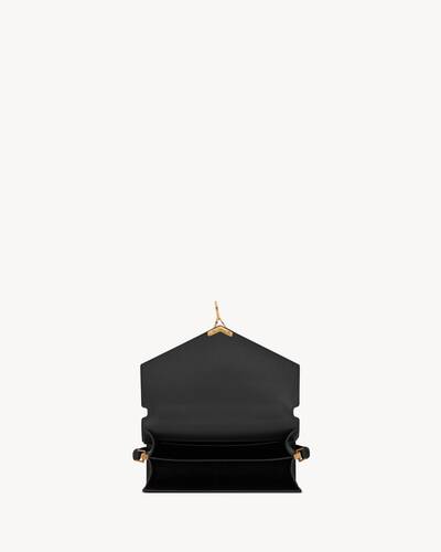 그랑 드 뿌드르 엠보스드 가죽 소재의 Cassandra 미디엄 탑 핸들 백 Saint Laurent