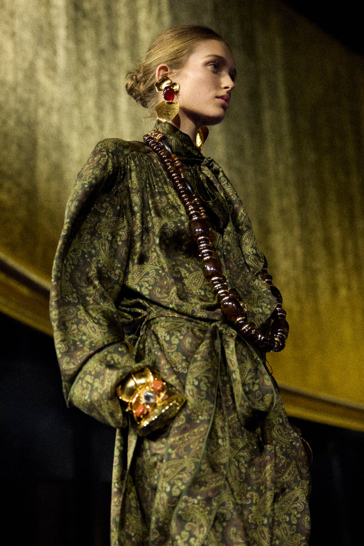 WOMEN'S SUMMER 25 | Saint Laurent | YSL US