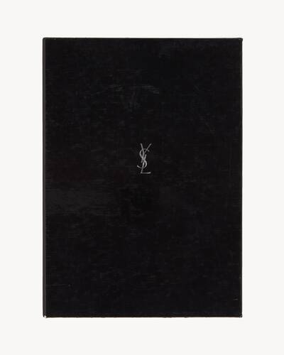 YVES SAINT LAURENT ET LA PHOTOGRAPHIE DE MODE | Saint Laurent | YSL US