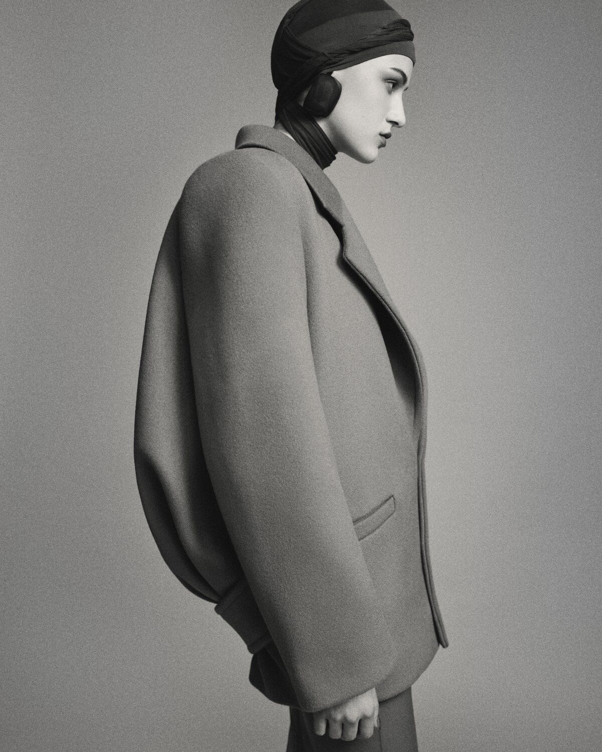 LOOKS | Saint Laurent | YSL EN-US