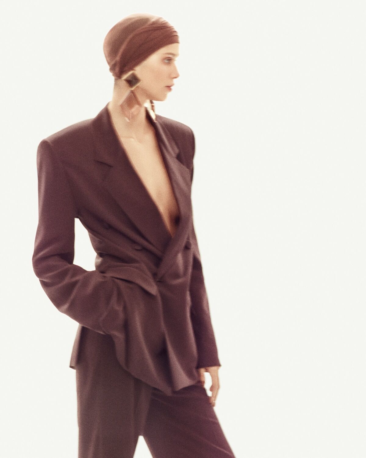 LOOKS | Saint Laurent | YSL EN-US