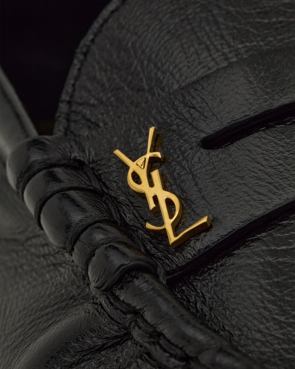 LE LOAFER supple in shiny leather in Black | Saint Laurent | YSL EN-US